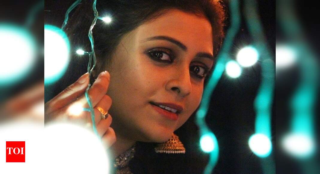 Sneha Chatterjee’s melodious voice will melt your heart; take a look ...