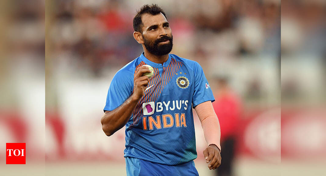 Mohammed Shami distributes food and water to migrants | Cricket News ...