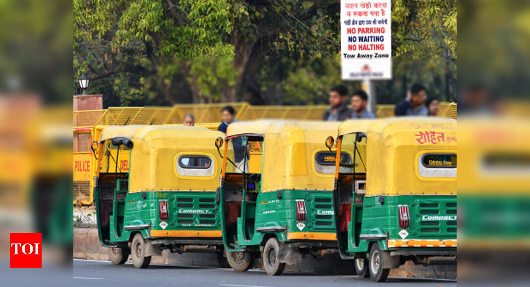 Delhi: Auto drivers hail lifting of passenger cap | Delhi News - Times ...