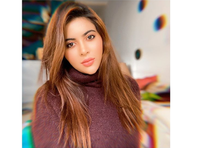 Sahar Afsha gives a great message with her latest posts | Bhojpuri ...