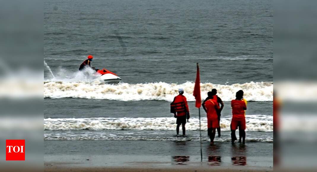 Cyclone Nisarga delays unlocking of Mumbai by 2 days | India News ...
