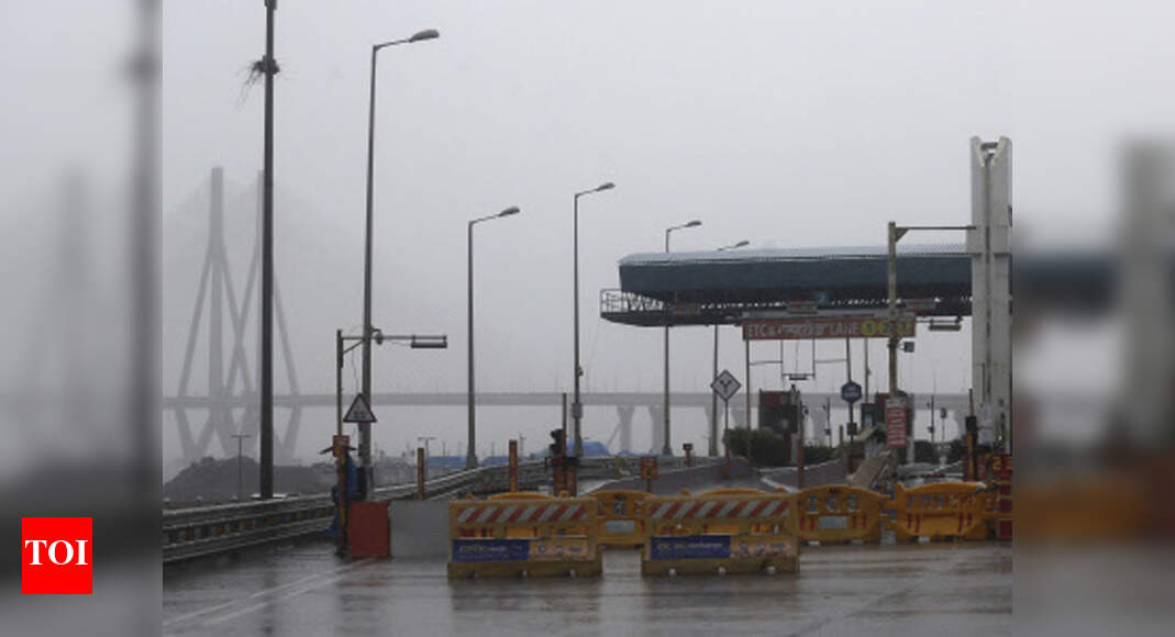 Cyclone in Mumbai 2020: Mumbai manages to stay afloat as Cyclone ...