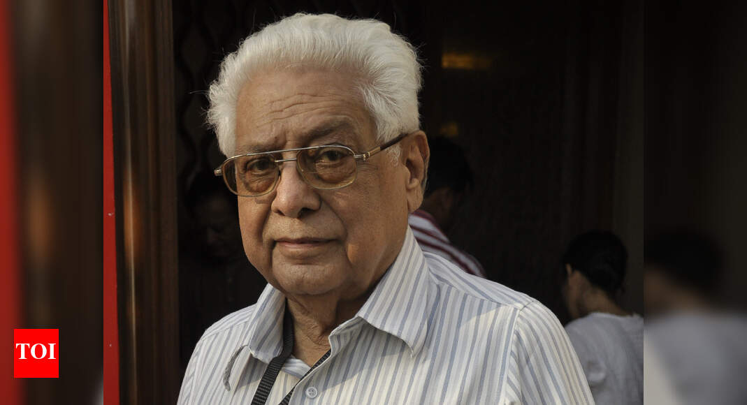 PM Narendra Modi mourns the demise of filmmaker Basu Chatterjee, “His ...