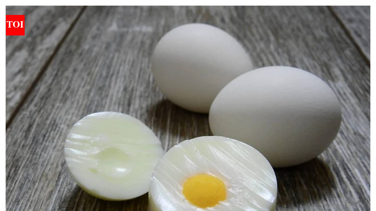This is the healthiest way to cook eggs