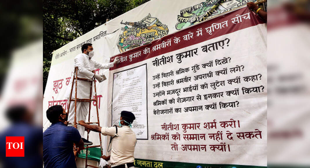 Migrants to be major poll issue in Bihar | Patna News - Times of India