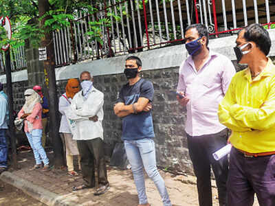 Pune: As work resumes, chaos prevails at Shivajinagar court complex ...