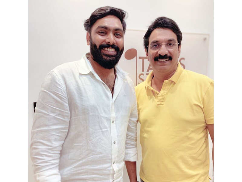 Unni Menon sings for Ranjin Raj | Malayalam Movie News - Times of India