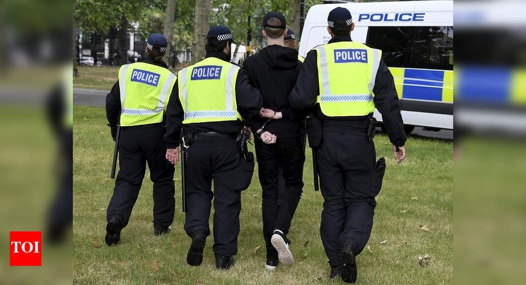 Police disciplinary records are largely kept secret in US - Times of India