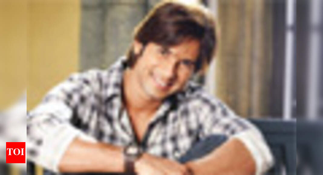 Shahid wants KJo | Hindi Movie News - Times of India