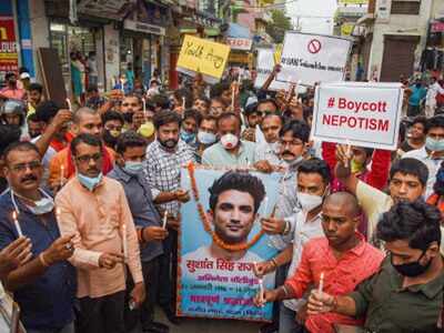 Sushant Singh Rajput’s fans stage protest, burn effigies of Bollywood ...