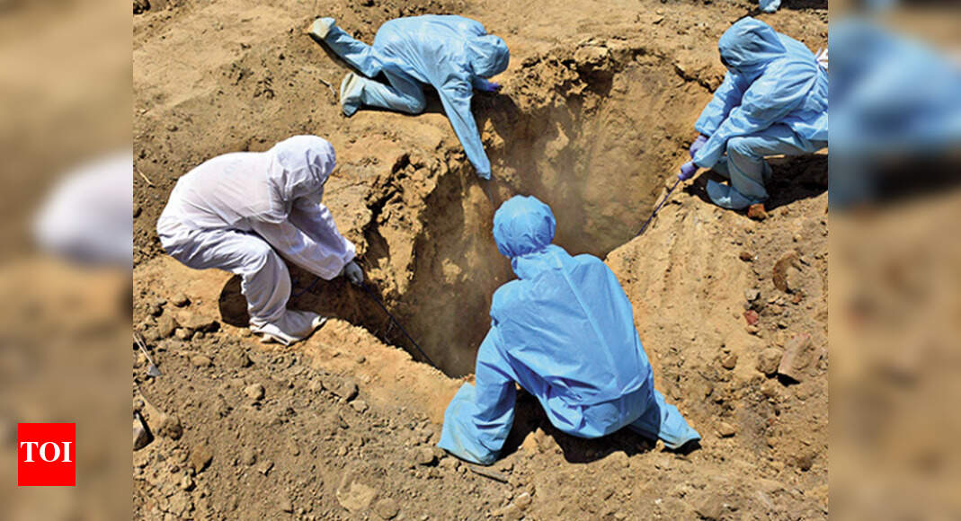 As Covid-19 forces Delhi to dig deep, machines replace tradition ...