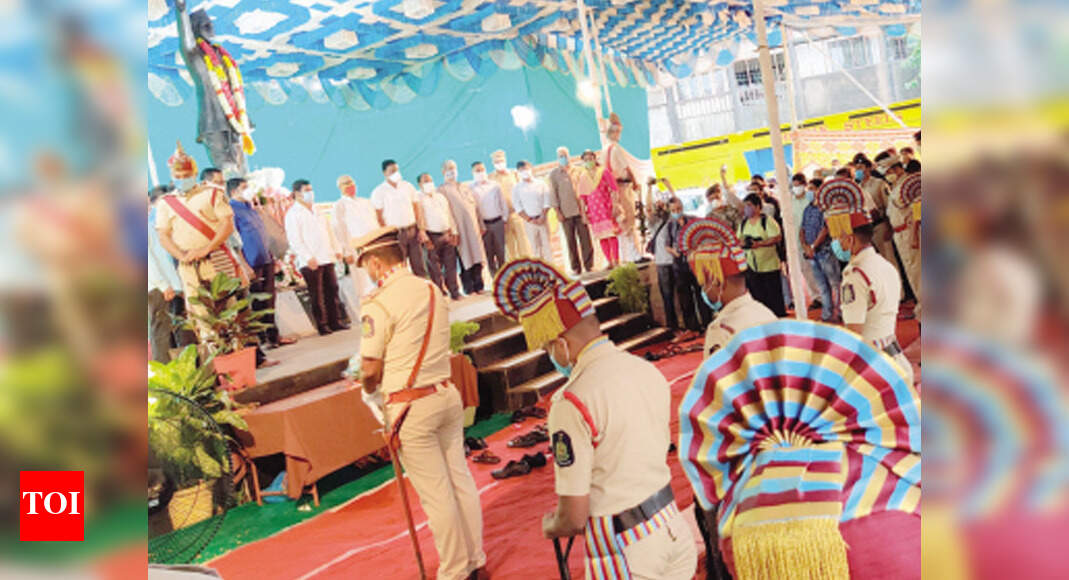 On Kranti din, Kavalekar urges youth to take up agriculture revolution ...