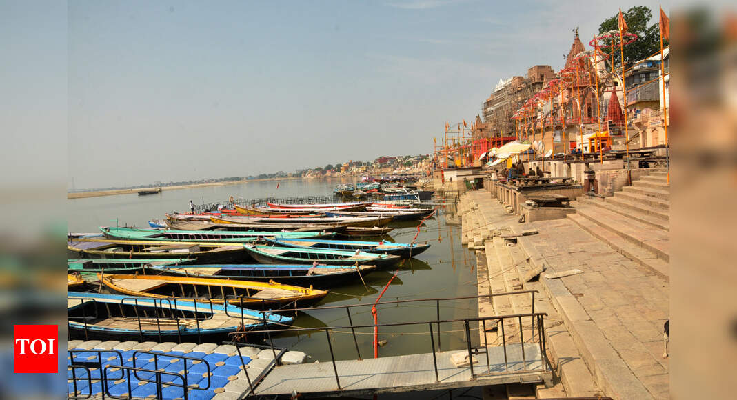 PM Narendra Modi chairs meeting to review development work in Varanasi ...