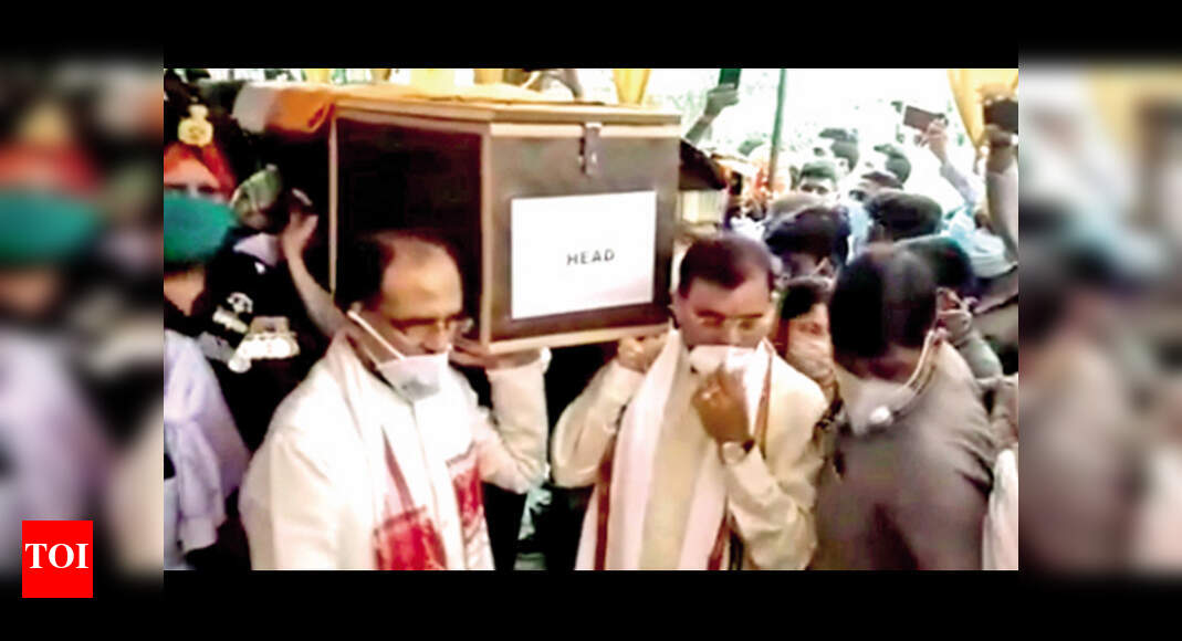 1,000 women among 4,000 who turn up for MP martyr’s funeral | Bhopal ...