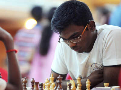 GM Sethu plays simul with visually-challenged players | Chess News ...