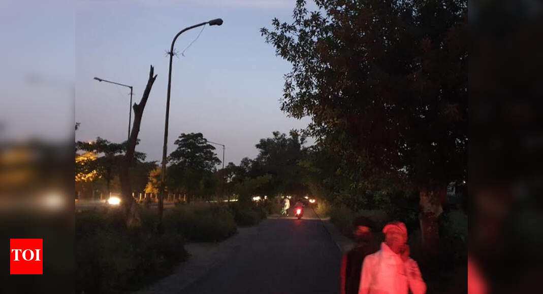Greater Noida: Residents complain dark streets, no infra upgrade ...