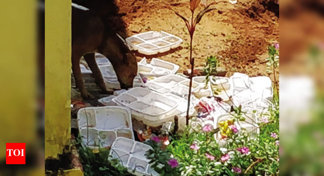 Goa: Garbage piles up at Colva Covid care centre, patients forced to ...