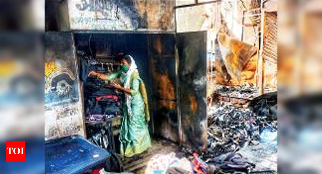 Blaze destroys four stalls, six cylinders explode | Pune News - Times ...
