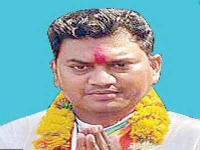 BJP had offered me Rs 100 crore to topple Kamal Nath government ...