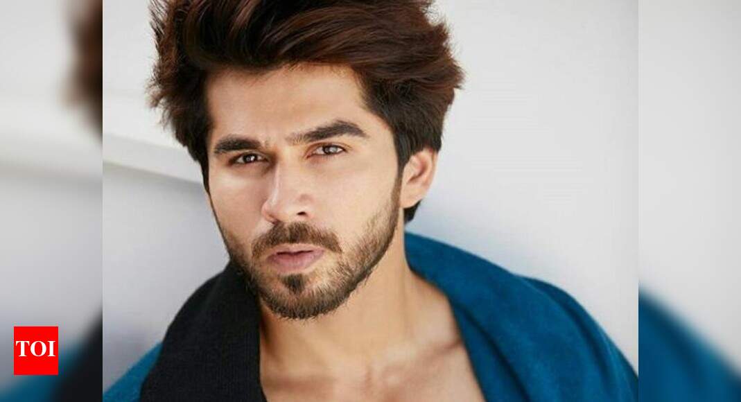 Karan Khandelwal returns to Kerala due to financial woes - Times of India