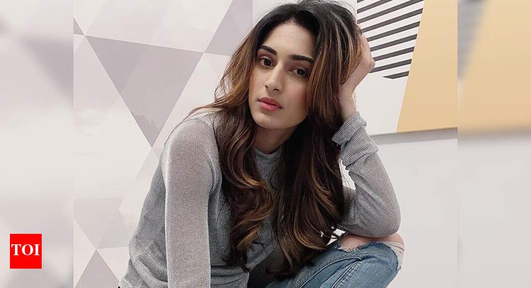 Erica Fernandes opens up on her 3-year-long relationship - Times of India