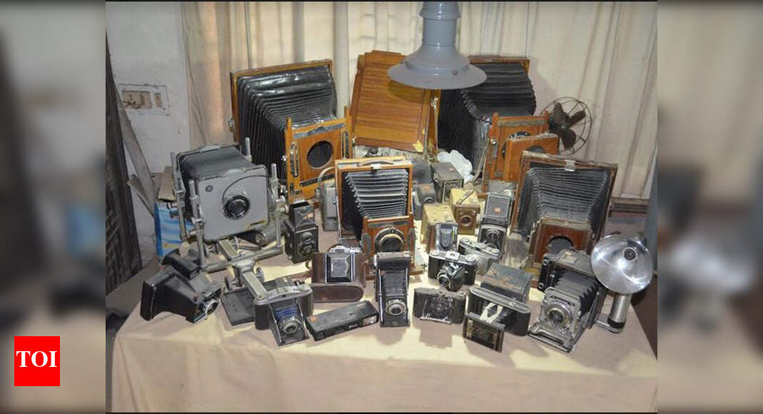 Dark room photography: Indore environmentalist has collection of over ...