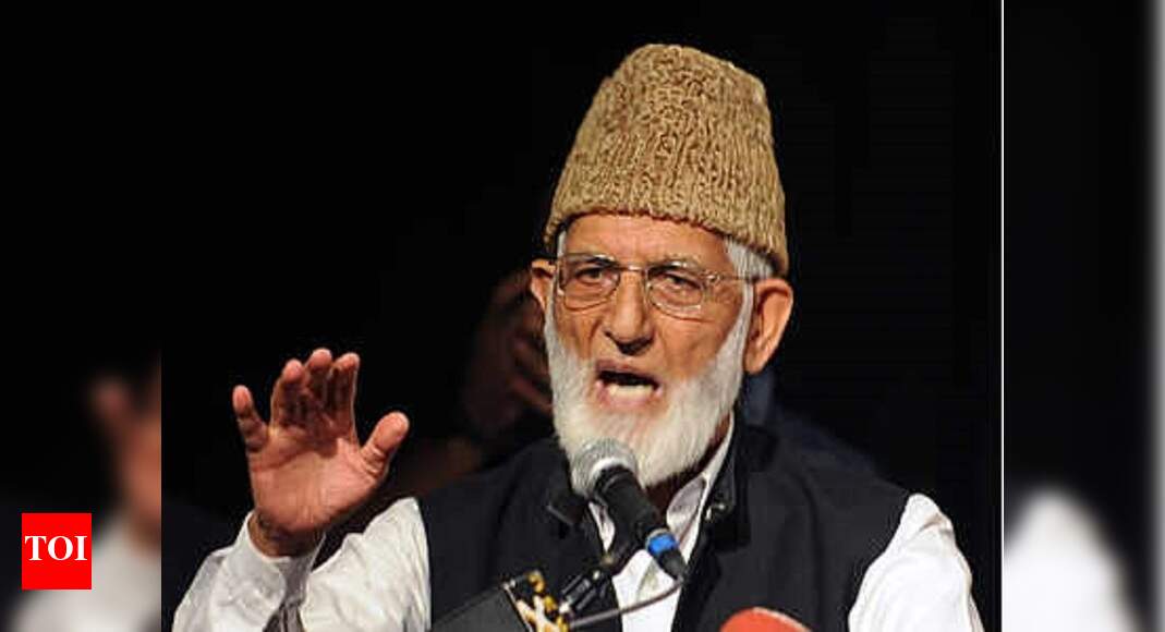 Syed Ali Shah Geelani quits Hurriyat, passes separatist baton to Pak ...