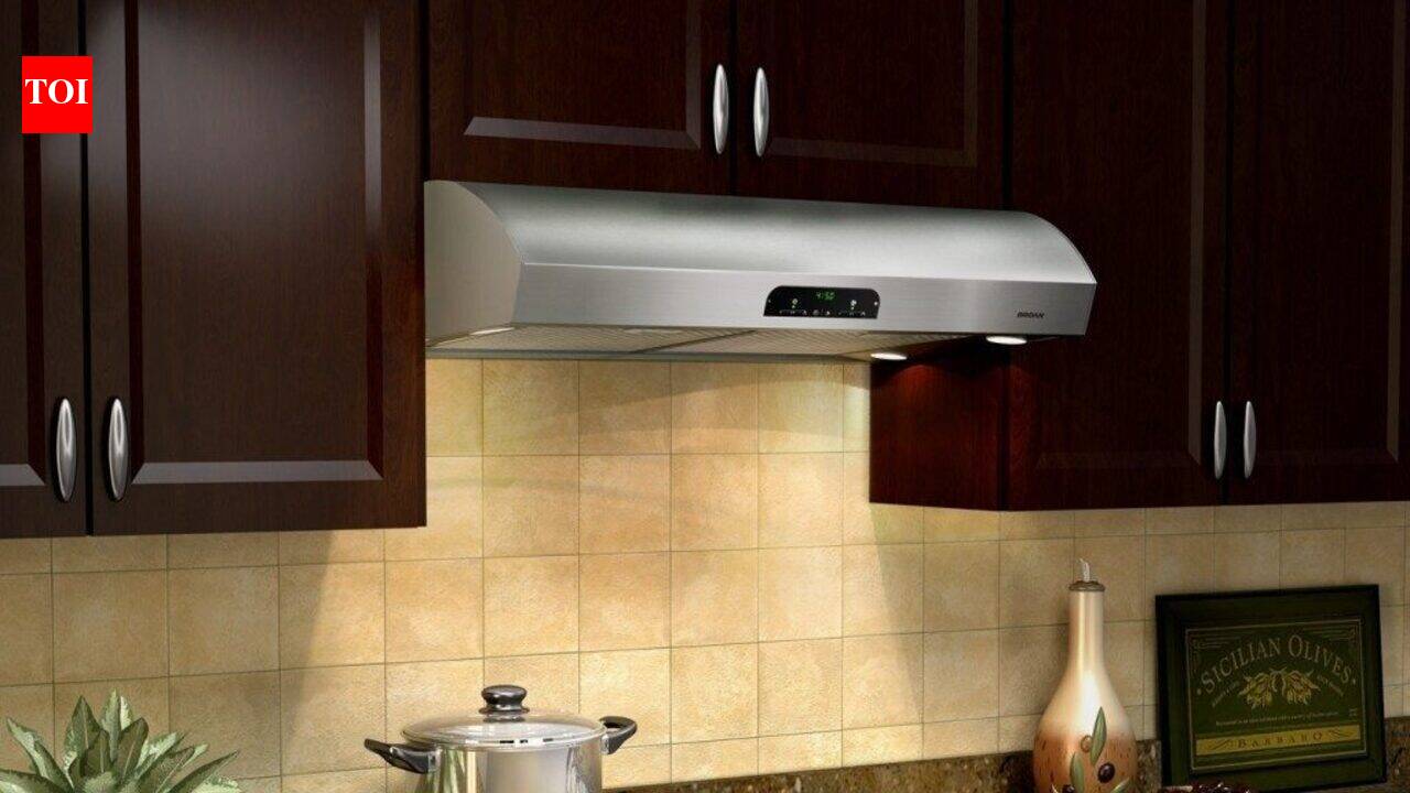 Kitchen Chimneys: Modish kitchen chimneys with responsive touch control ...