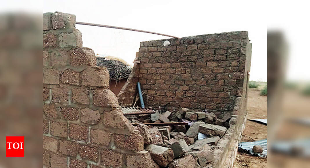 Rajasthan: House caves in due to storm in Barmer, two children killed ...