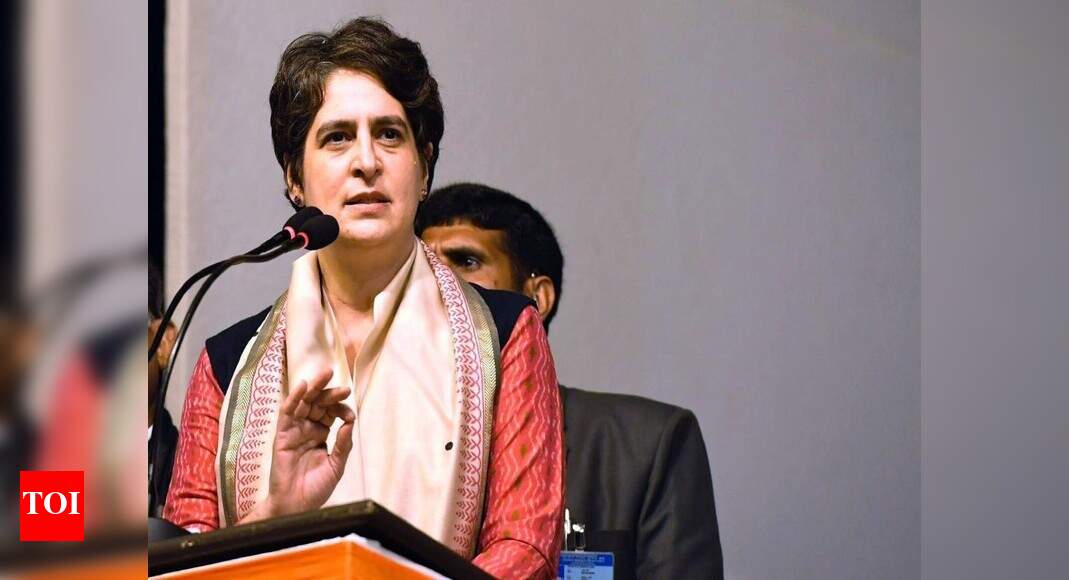 Priyanka Gandhi Calls Meeting Of Up Cong Leaders Over Law And Order