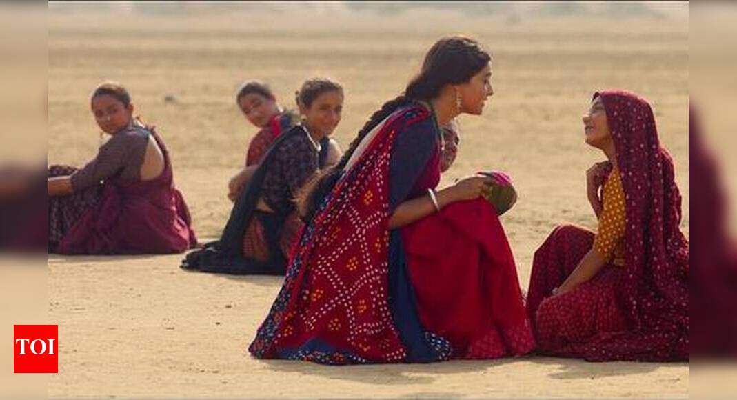 Hellaro wins yet another prestigious award | Gujarati Movie News ...
