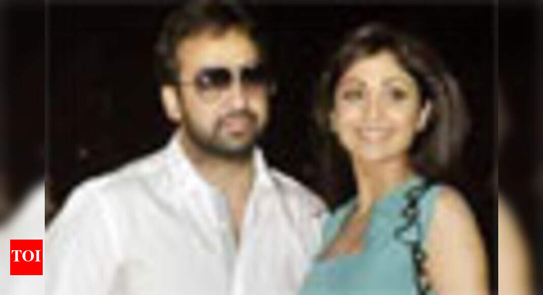 Colourful journey of 'Holi': From RK to Raj! | Hindi Movie News - Times ...