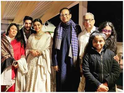 Sushmita Sen sends out Guru Purnima wishes with THIS lovely family ...