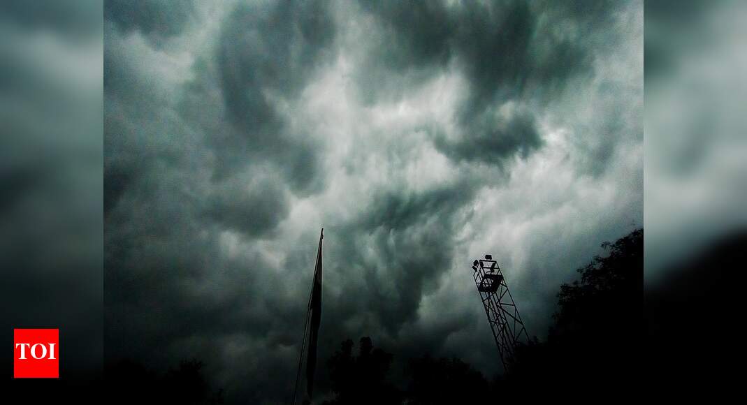 Monsoon trough likely to shift northwards in next 24 hours: IMD | India ...