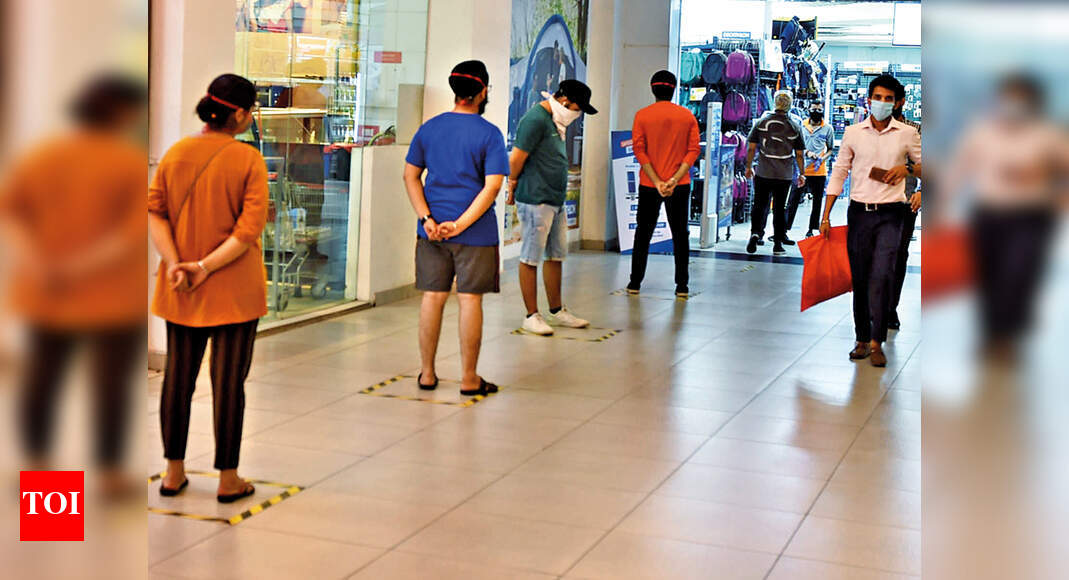 A month after reopening, average daily footfall in malls reaches 10,000 ...