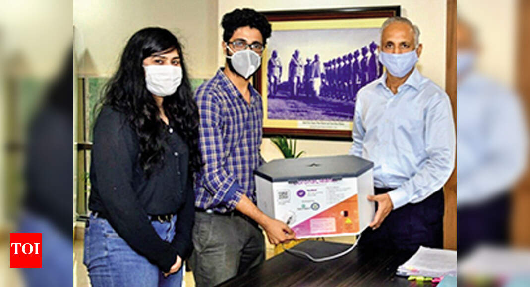 Delhi: IIT graduates make ‘corona cleaner’ device for cops | Delhi News ...