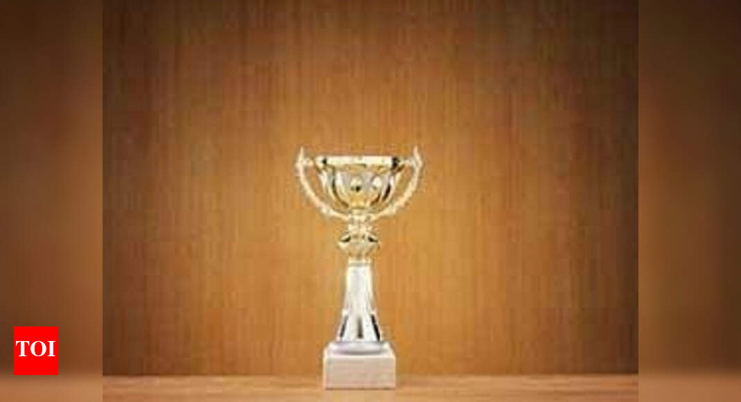 Pune: Haveli, Purandar taluka citizens win essay competition on Life ...