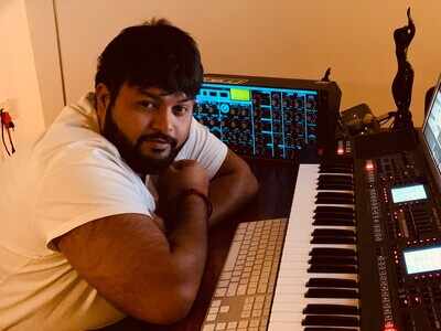 'Thalapathy 65' music director Thaman stuns everyone with his new ...