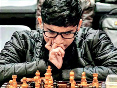 Mumbai: Paralympic swimming, chess champ bags 70% | Mumbai News - Times ...