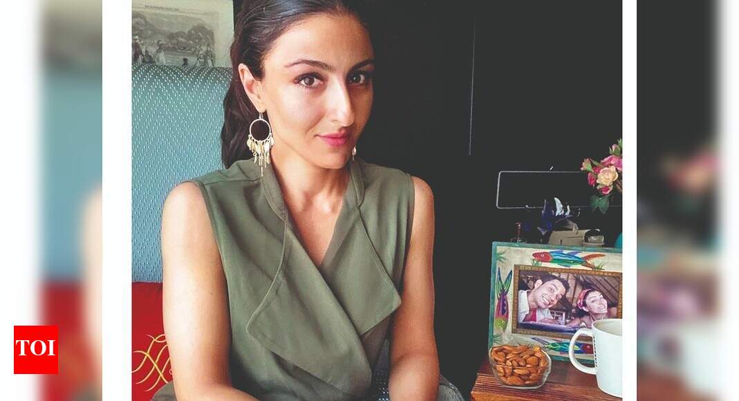 Soha Ali Khan: Inaaya listens to Taimur, she tries to copy whatever he ...