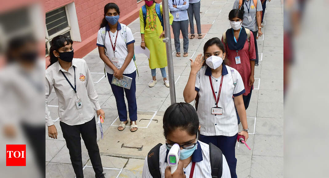 AKTU slashes exam hours for final year engineering and management ...