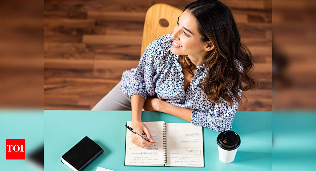 Feeling anxious? Write down your thoughts to release stress during the ...