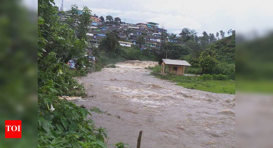 Flood alert issued in Valparai as Nadumalai river water level rises ...