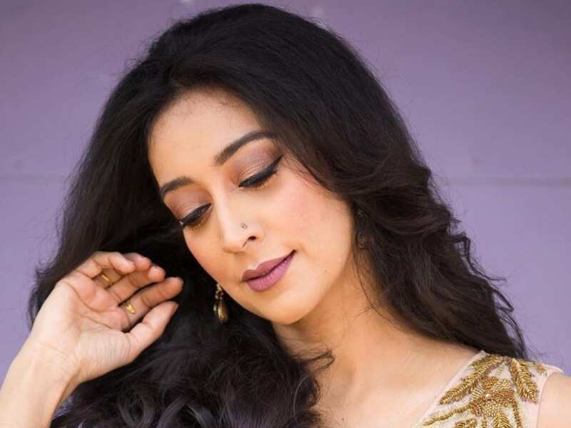 Master Dancer judge Mayuri Upadya misses her TV shows - Times of India