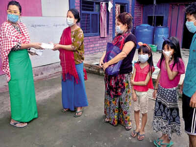 This Santa empowers kids with online education | Imphal News - Times of ...