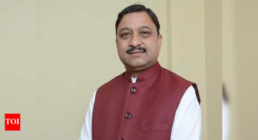 Suresh Kumar Kashyap: BJP names MP Kashyap as its Himachal president ...