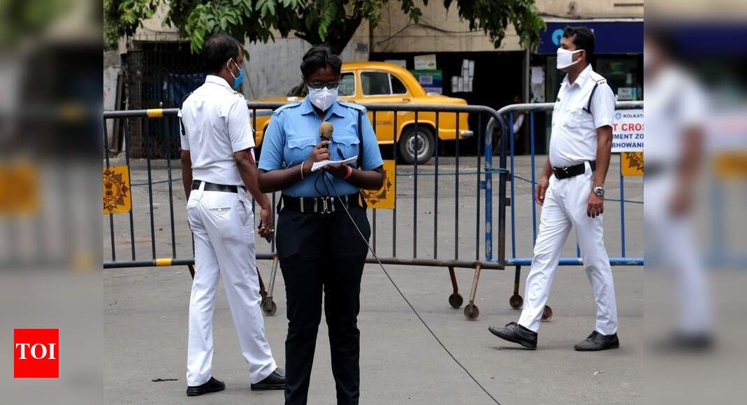 Kolkata police sensitise people about bi-weekly lockdown | Kolkata News ...