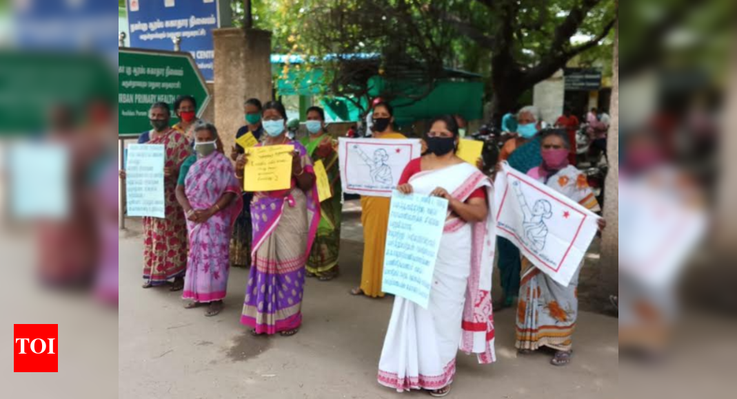 AIDWA members stage protests demanding better Covid-19 care in Madurai ...