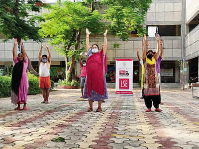 Delhi: Sainik Farm RWA’s centre to house Covid-hit poor is a huge hit ...