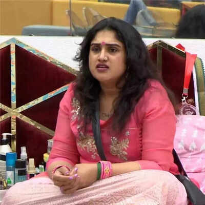 Vanitha apologises for her comment on Tanjore | Tamil Movie News ...